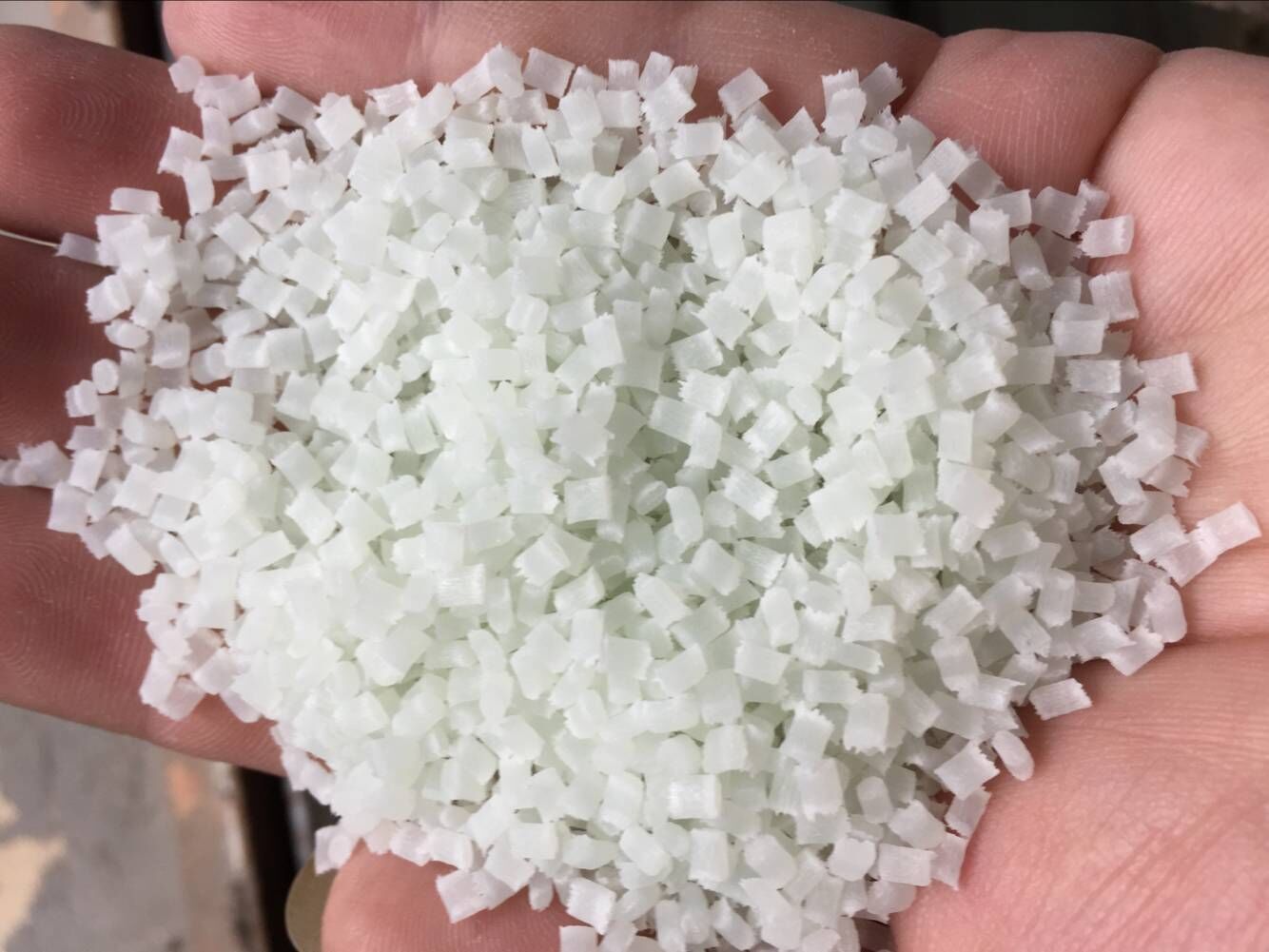 新料PA6+GF30%新料工厂直销-特卖-信息广场-中塑在线塑料行业门户